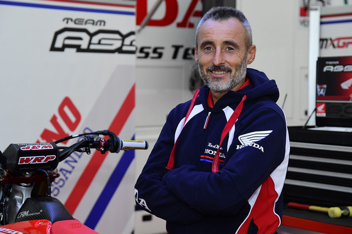 Tony Cairoli… visto dal paddock - Motocross - Moto.it