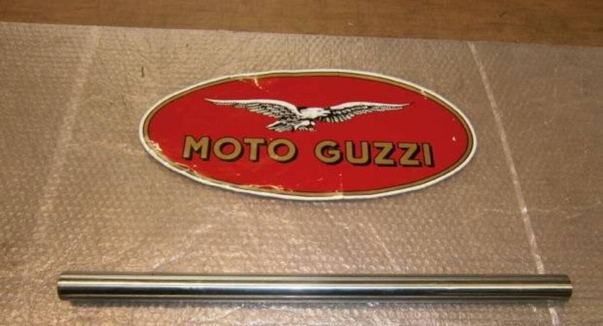 Vendo STELO FORCELLA Moto Guzzi COPPIA STELI FORCELLA V65 LARIO a ...
