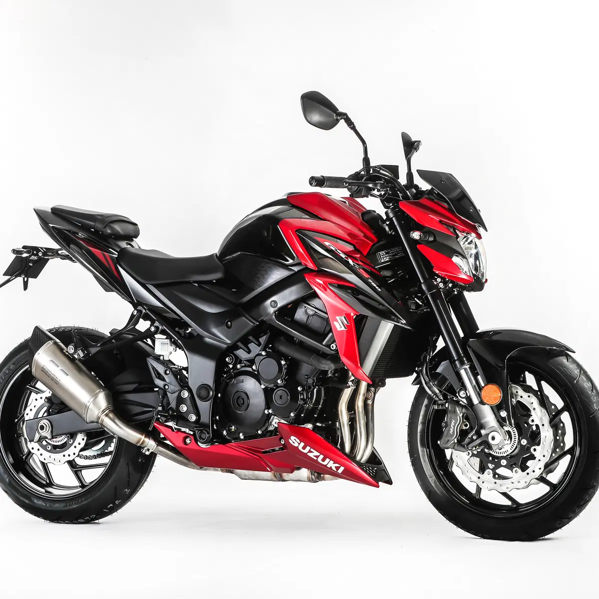 Vendo Suzuki GSX S 750 Yugen (2018 - 20) usata a Carre' (codice 9994476 ...