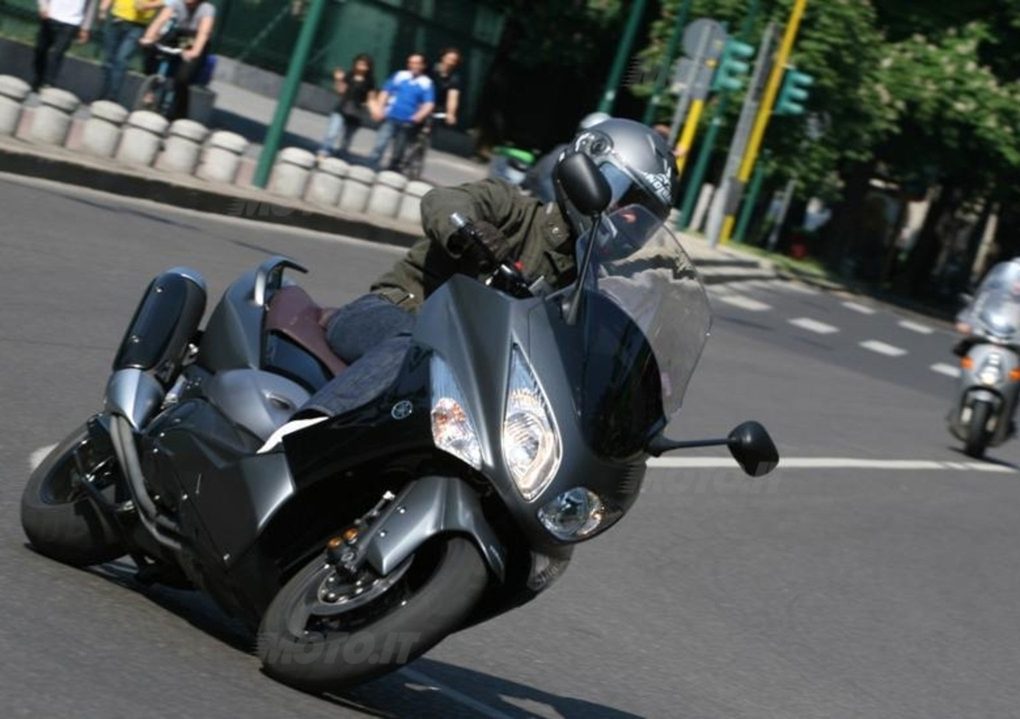 Prova YAMAHA T-Max 500 - Prove - Moto.it