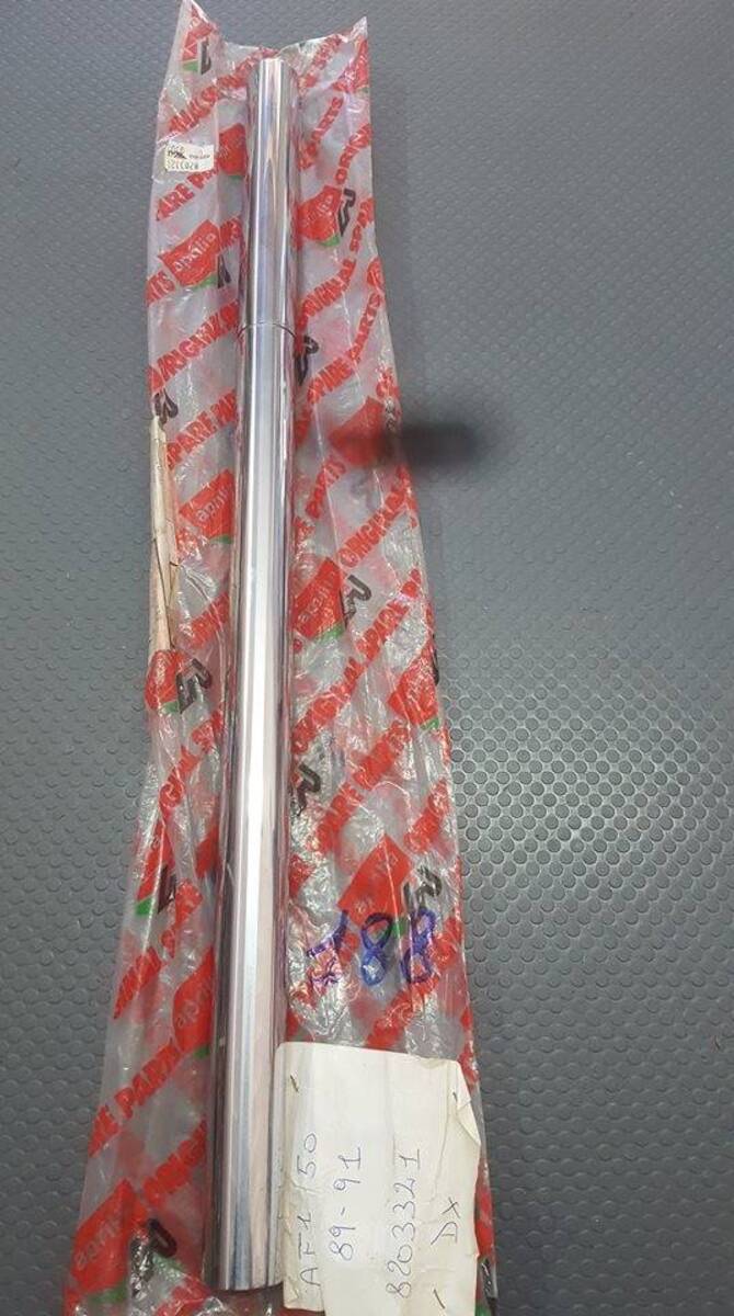 Vendo STELO DX FORCELLA APRILIA AF1 RS EUROPA 50 Aprilia a Battipaglia ...