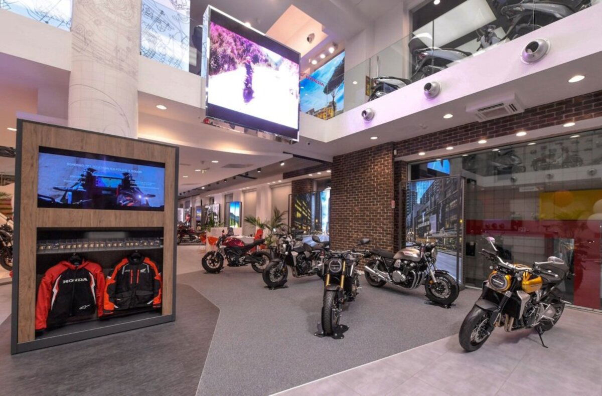 Honda Moto Roma: sempre un passo avanti - News - Moto.it