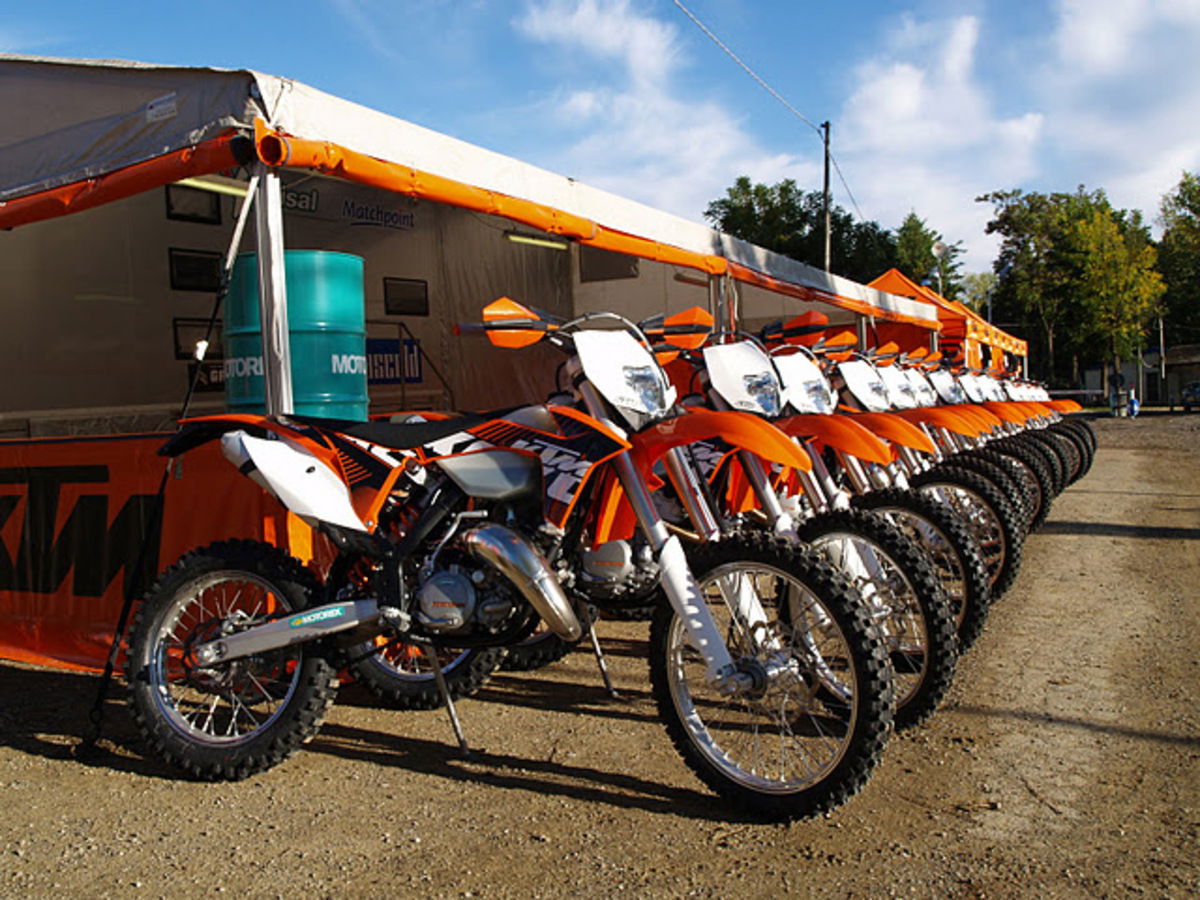 KTM Offroad Test Days a Bussi sul Tirino - News - Moto.it