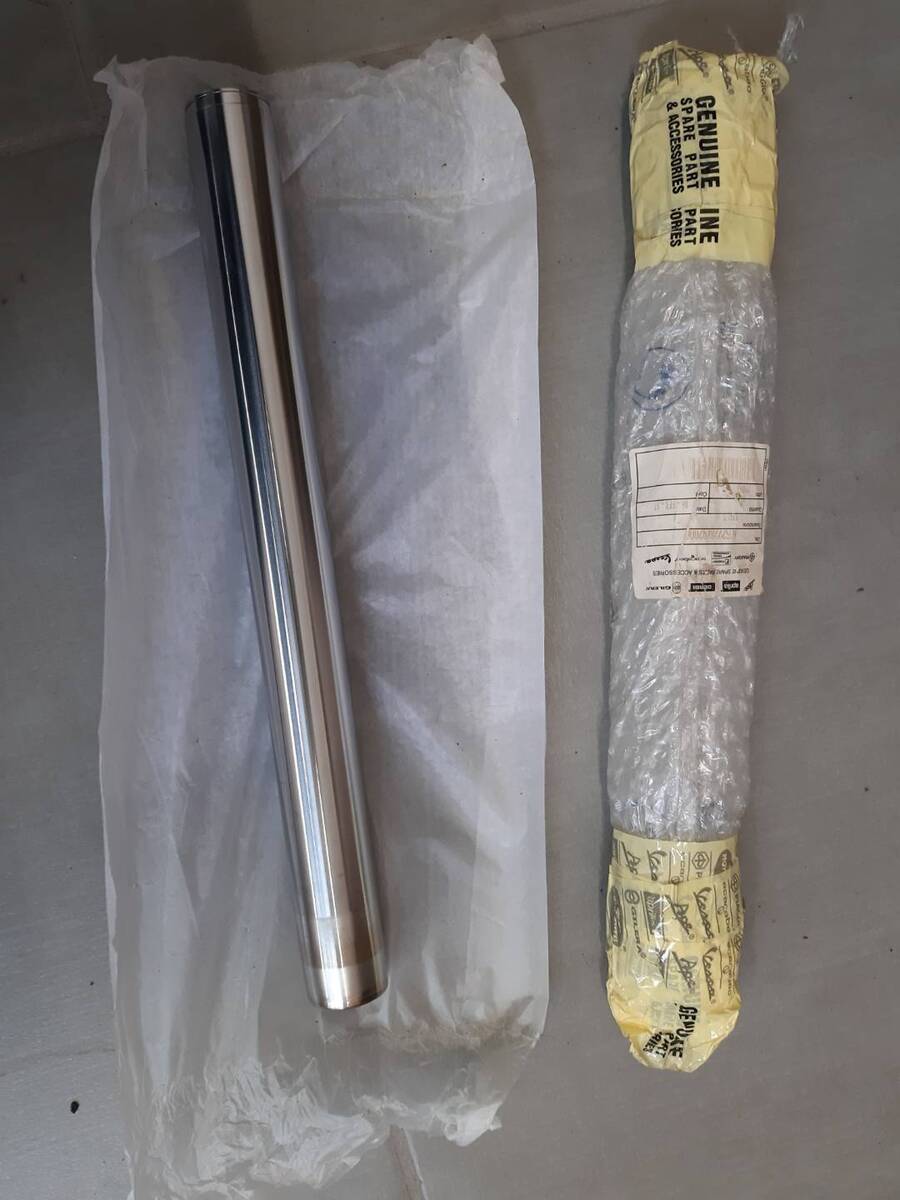 Vendo Stelo forcella Scarabeo 2008 Aprilia a San Dona' Di Piave (codice ...