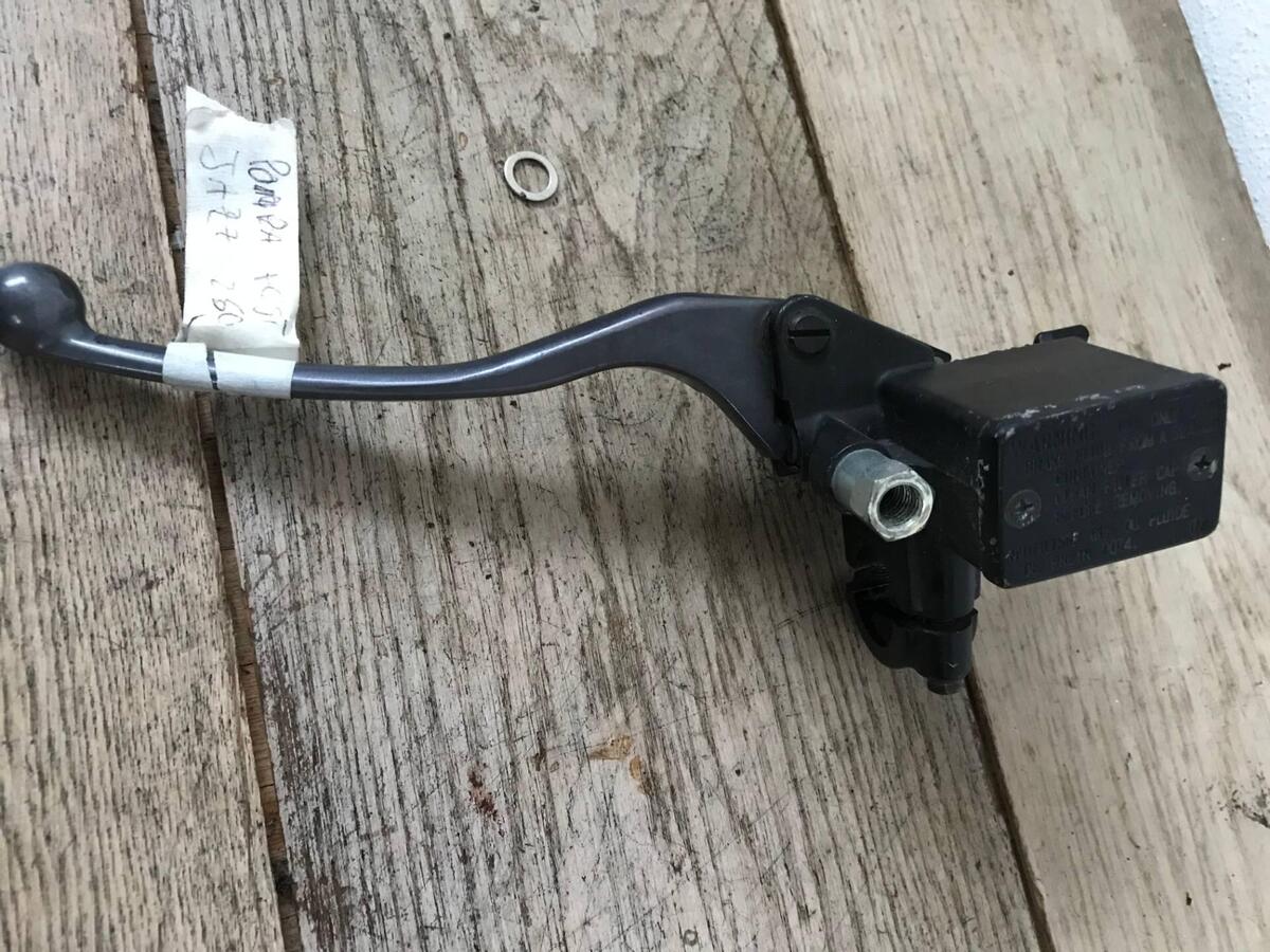 Vendo Pompa freno post Honda Jazz S.L Honda a Massa (codice 8031211 ...