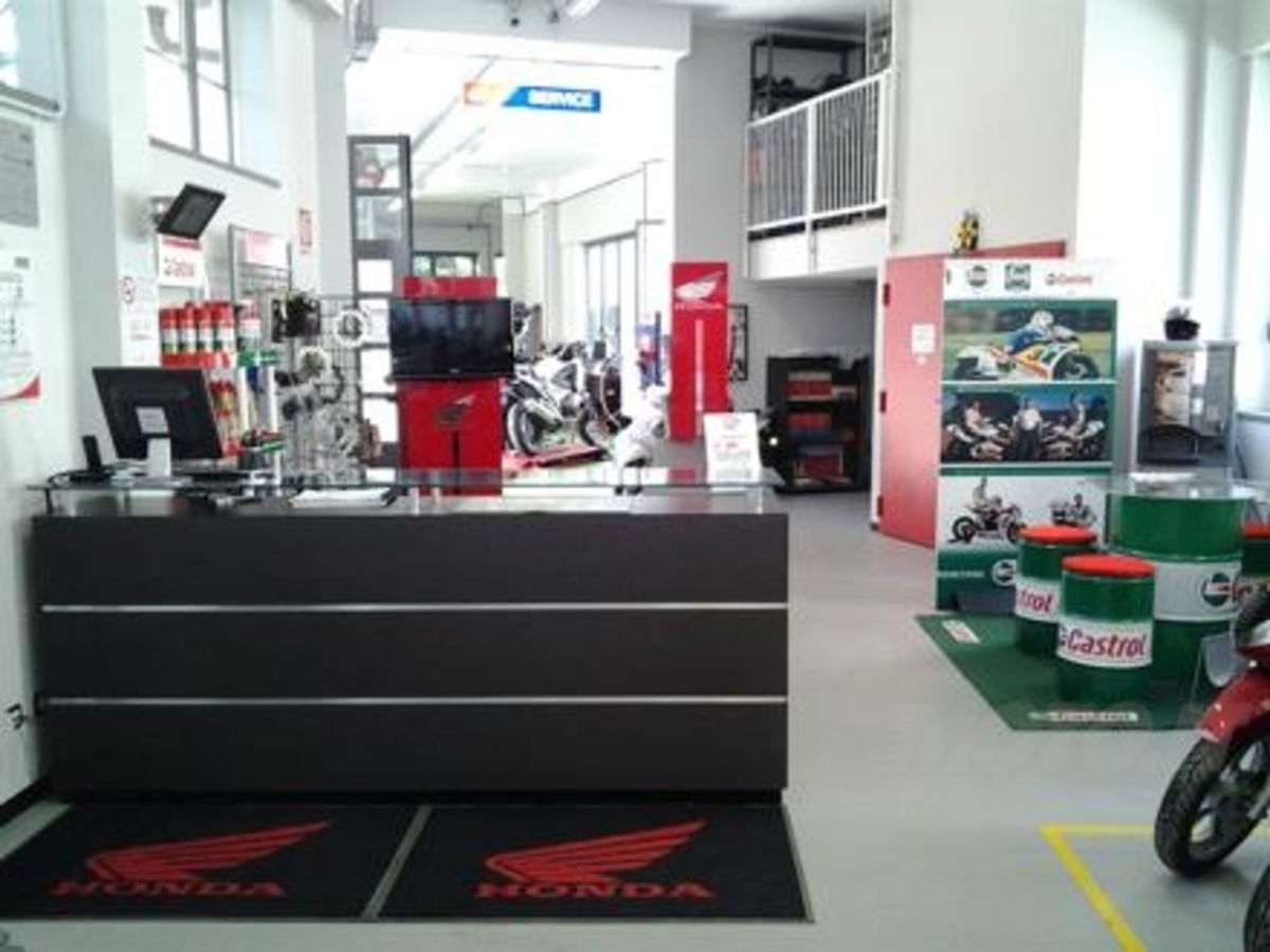 Honda Point Service: il 23 Giugno 2012 l'inaugurazione - News - Moto.it