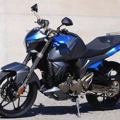 Zontes ZT250-R, catalogo e listino prezzi - Moto.it