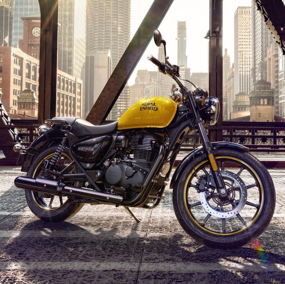Royal Enfield Meteor 350. Le versioni 2023 aggiornate così - News - Moto.it