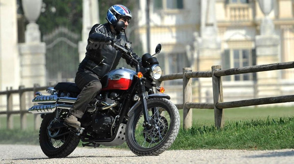 Prova Triumph Classic 2014 - Prove - Moto.it