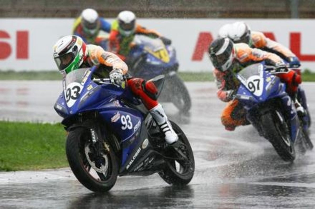 Nicola di Ragno conquista la Yamaha R125 Cup 2013 - Sport - Moto.it