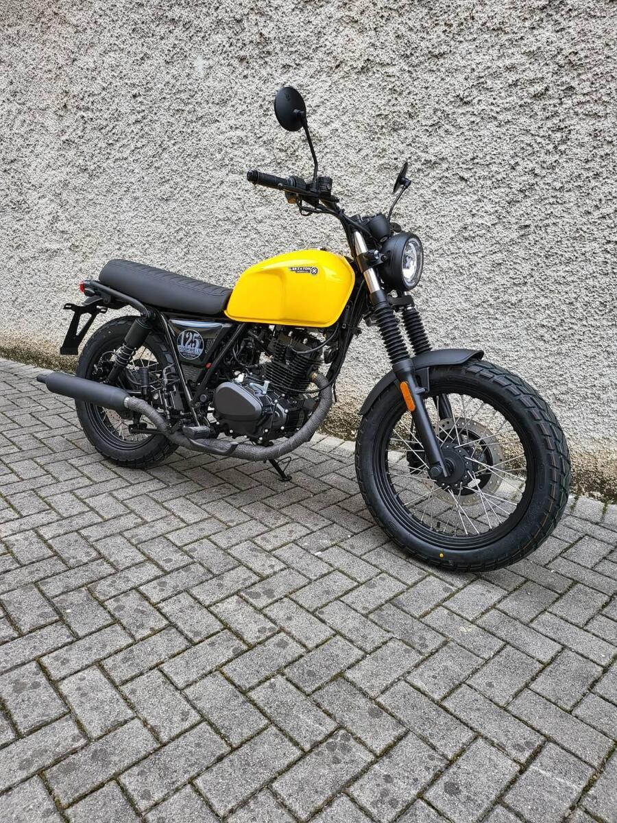 Vendo Brixton Motorcycles Cromwell 125 CBS (2021 - 25) nuova a ...