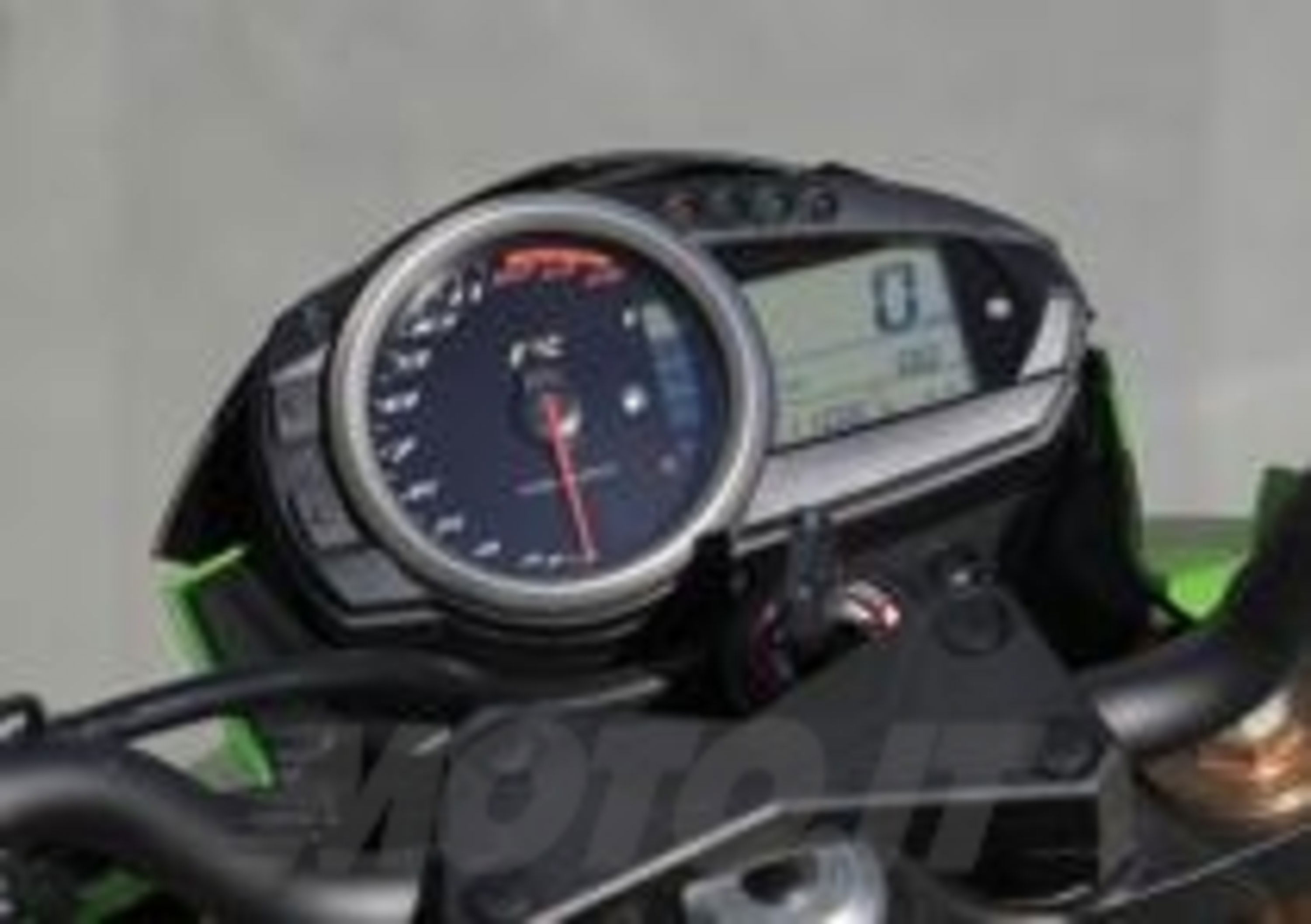 Prova Kawasaki Z750R - Prove - Moto.it