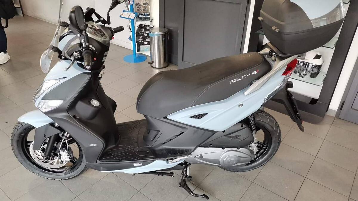 Vendo Kymco Agility 125 R16 + (2021 - 25) nuova a Misano Adriatico (codice 8841384) - Moto.it