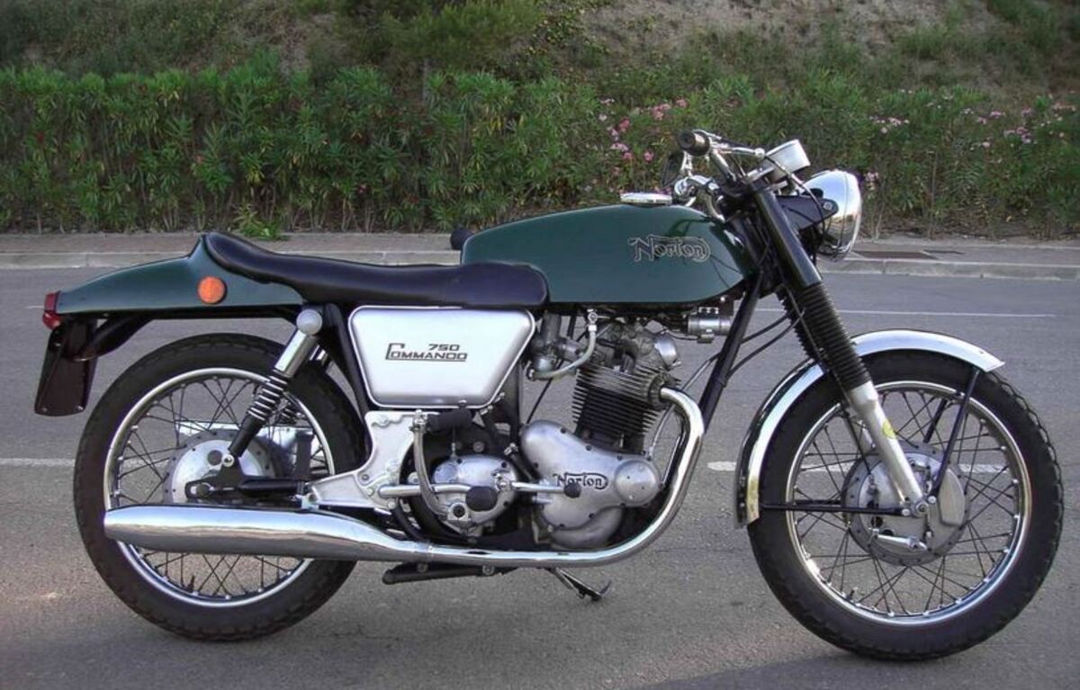 Massimo Clarke: "La storia della Norton Commando" - News - Moto.it