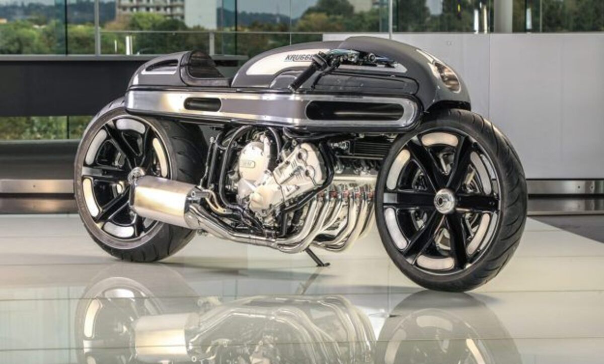 Krugger BMW K1600 NURBS - News - Moto.it