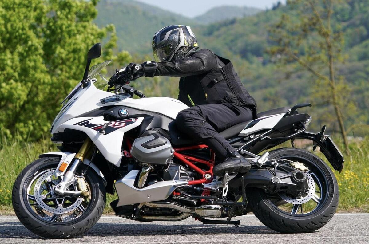 Michelin Road 6: ecco come sono cambiate [VIDEO] - Prove - Moto.it