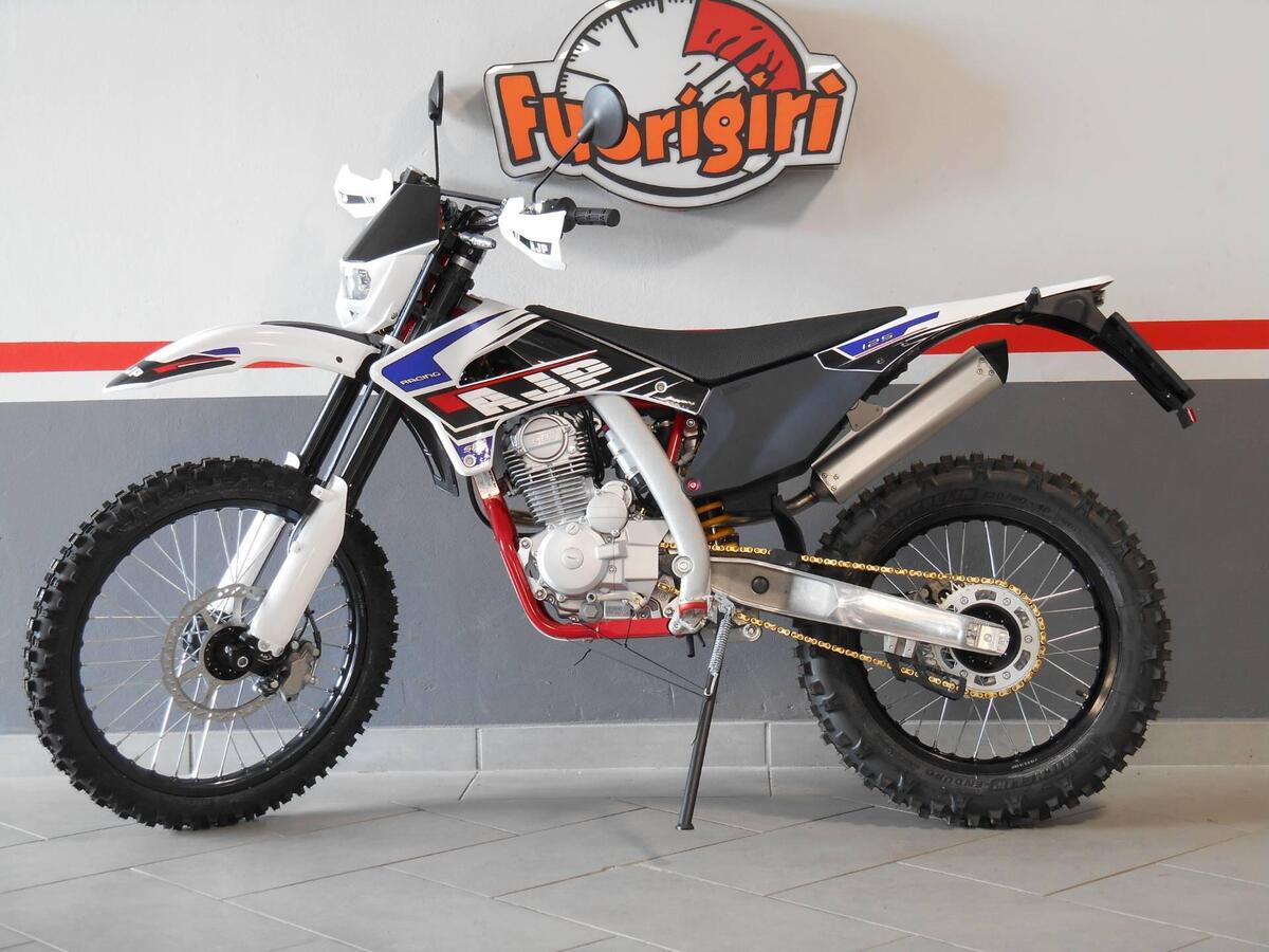 Vendo AJP PR4 125 Enduro Pro (2019 - 20) nuova a Certaldo (codice ...