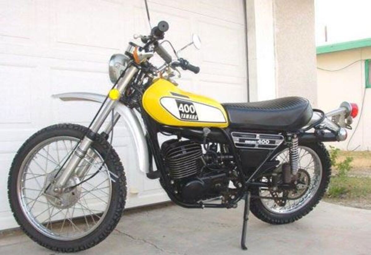 Yamaha DT 400, catalogo e listino prezzi - Moto.it