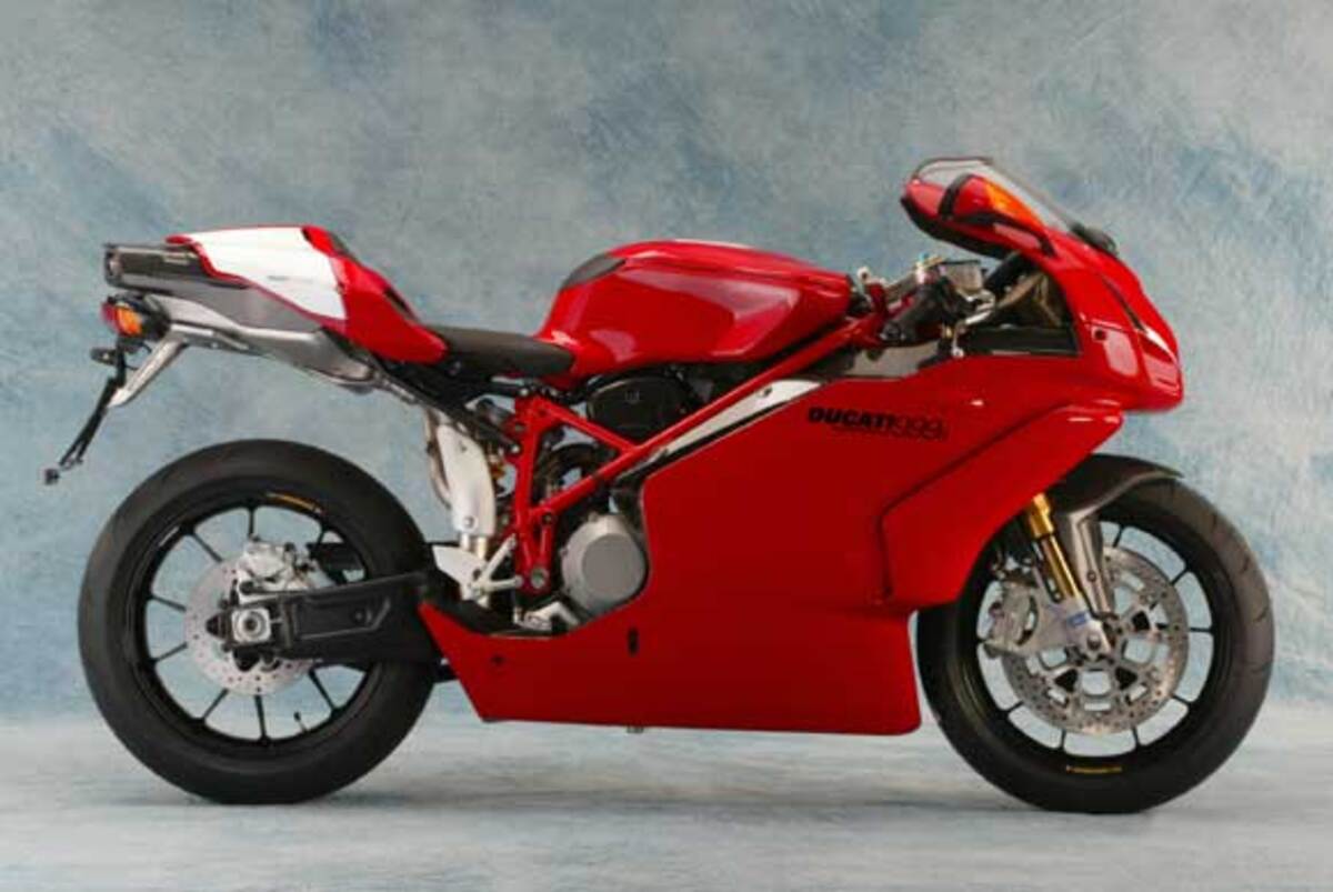 Ducati 749 R, catalogo e listino prezzi - Moto.it