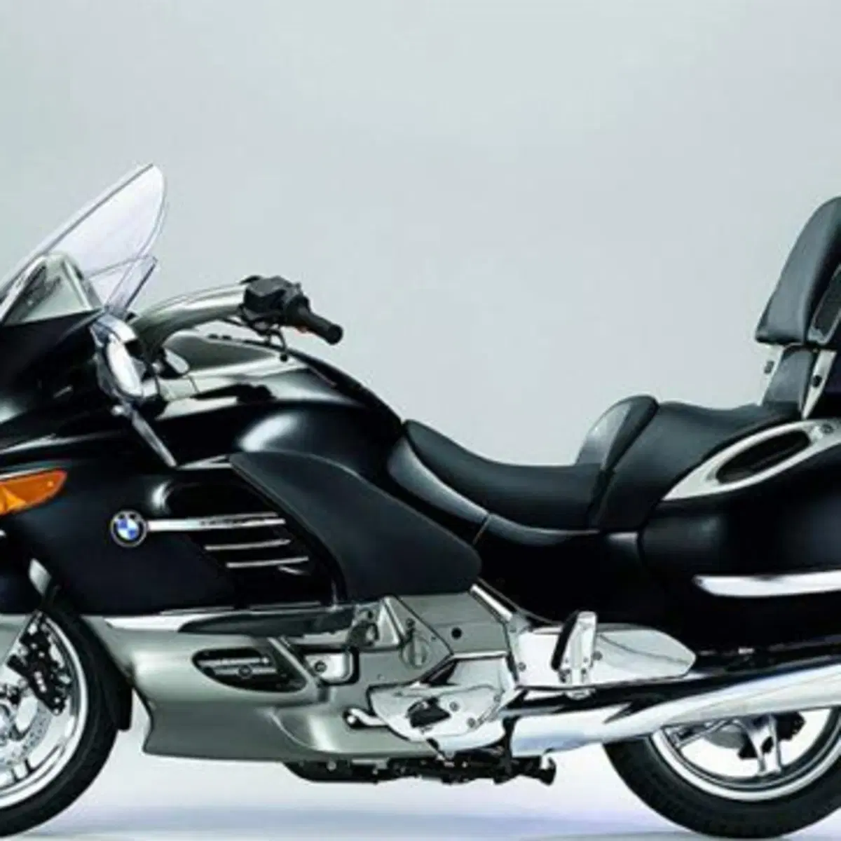 Vendo Bmw K 1200 LT (2004 - 10) usata a Rho (codice 10008529) - Moto.it