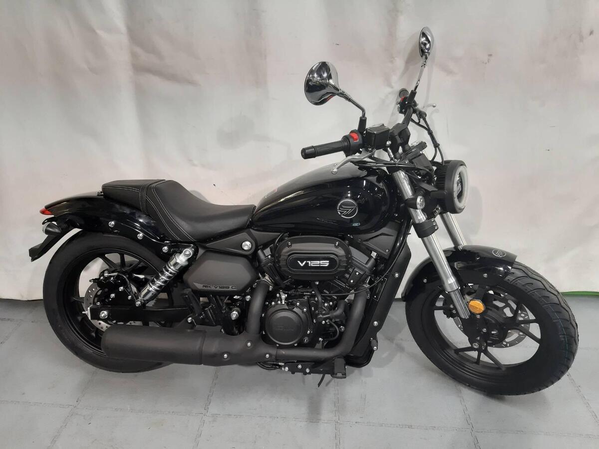 Vendo Keeway Motor RK V125C (2023 - 25) nuova a Rosta (codice 9079212 ...