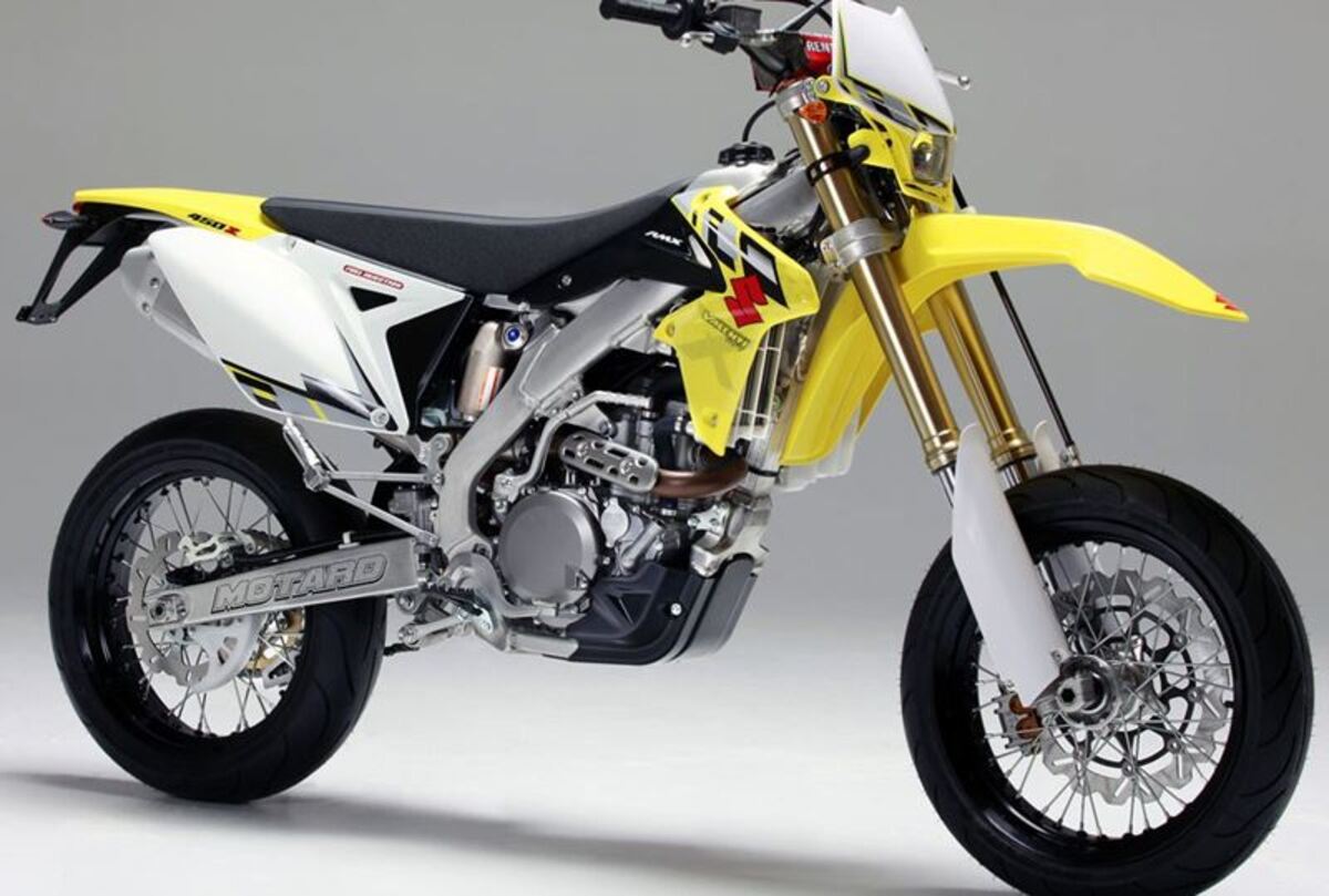 Suzuki SM 450 X, catalogo e listino prezzi - Moto.it