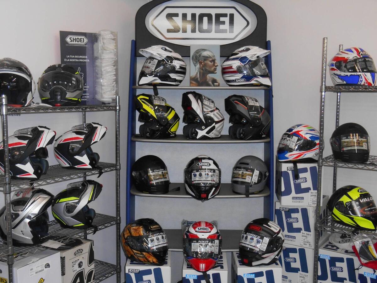 Vendo Neotech 2 Shoei a Certaldo (codice 9097666) - Moto.it
