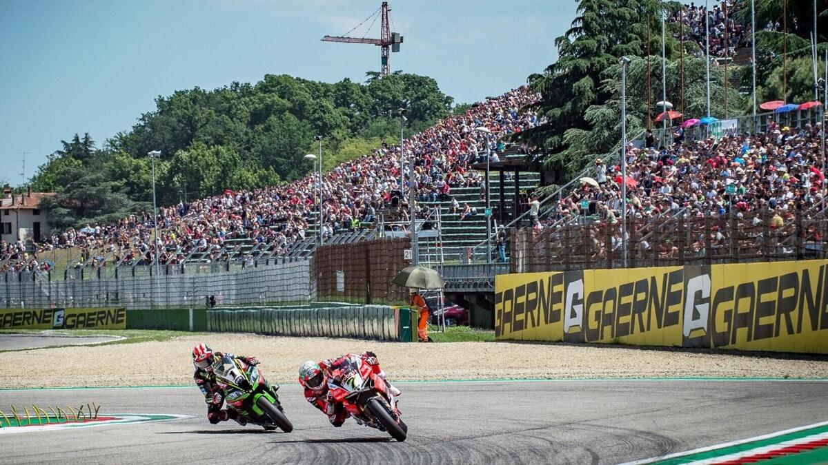 SBK 2023. Ufficiale: la Superbike torna a correre a Imola nel 2023 ...