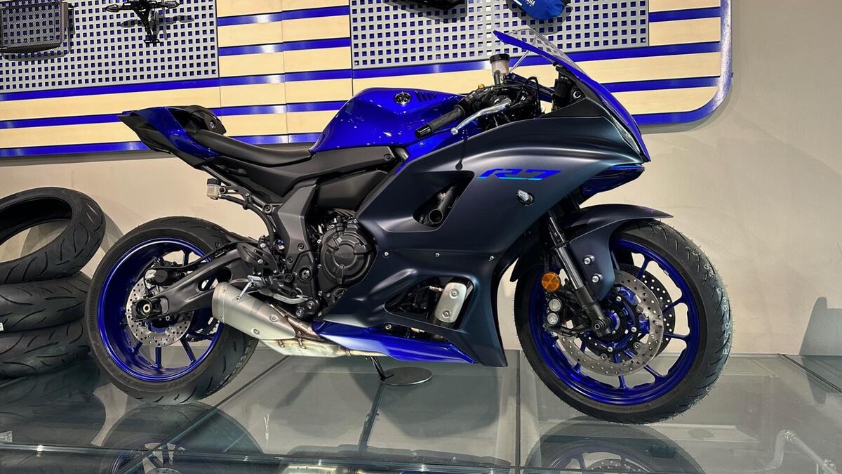 Vendo Yamaha YZF R7 (2021 - 25) nuova a Firenze (codice 9067308) - Moto.it