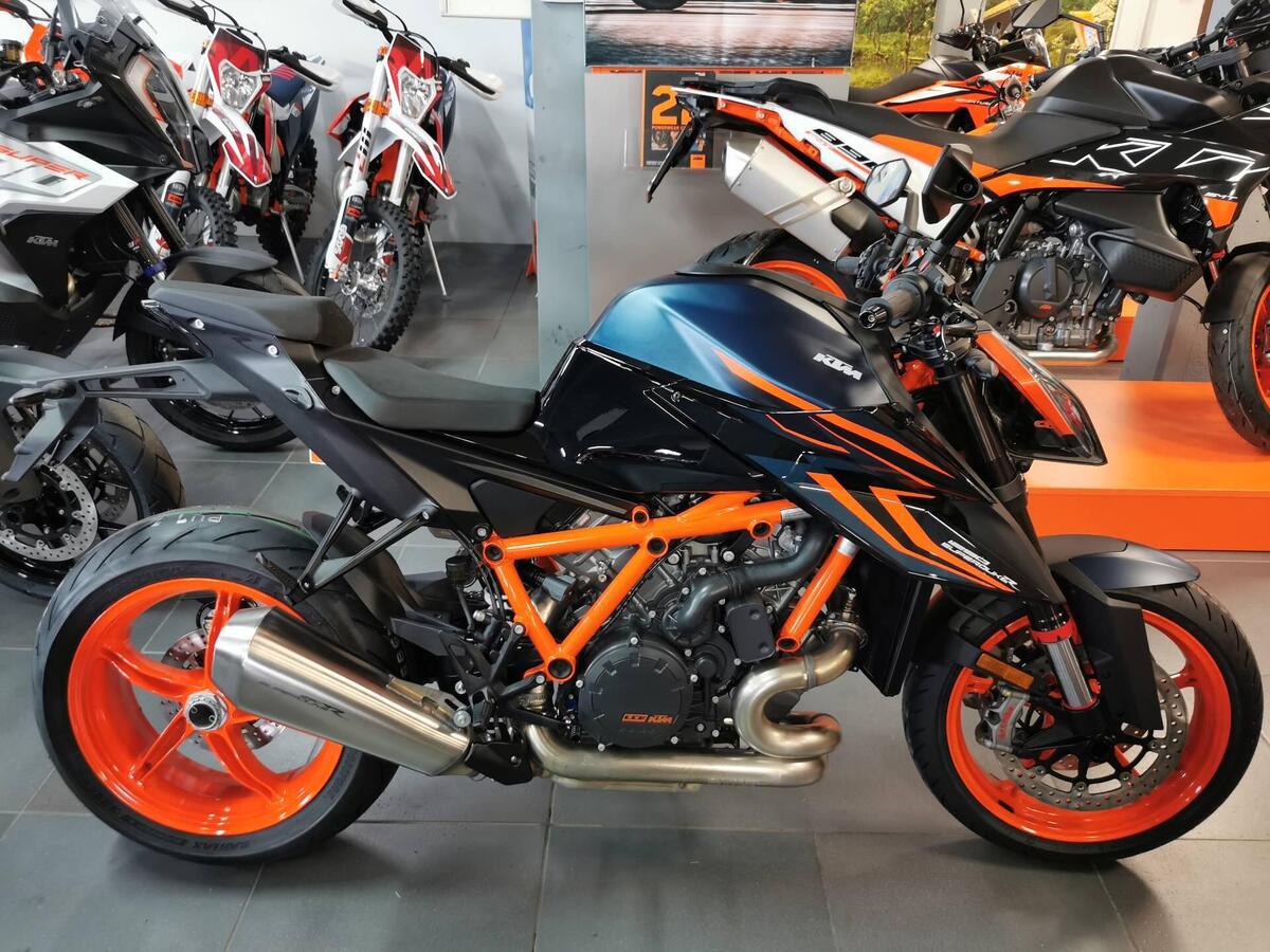 Vendo KTM 1290 Super Duke R EVO (2022 - 23) nuova a Bologna (codice 9176563) - Moto.it