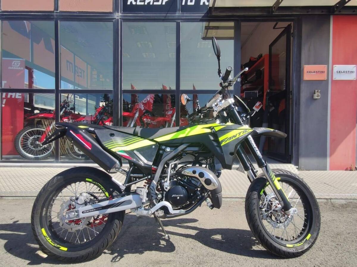 Vendo Fantic Motor XM 50 Performance (2023 - 24) nuova a Civitavecchia ...