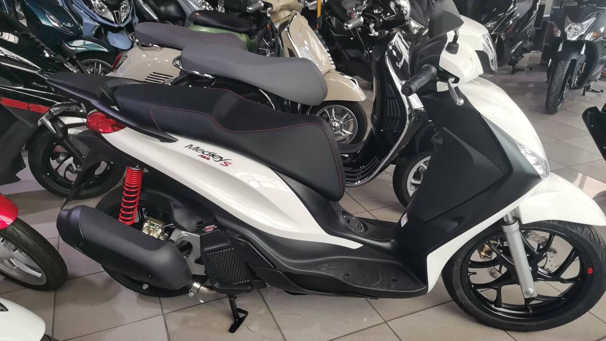 Vendo Piaggio Medley 125 S ABS (2021 - 24) nuova a Villanuova sul Clisi (codice 9206850) - Moto.it