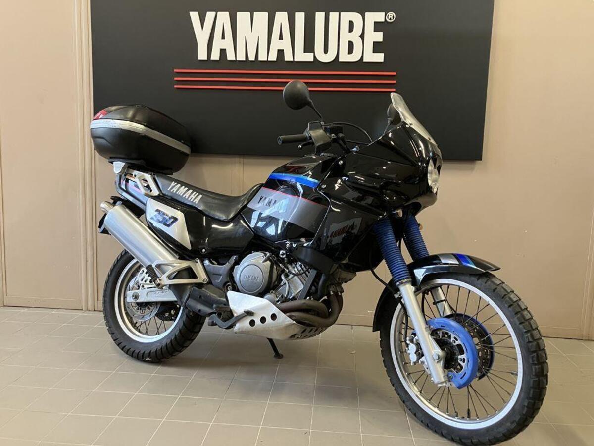Vendo Yamaha XTZ 750 SuperTéneré (1989 - 98) usata a Ravenna (codice ...