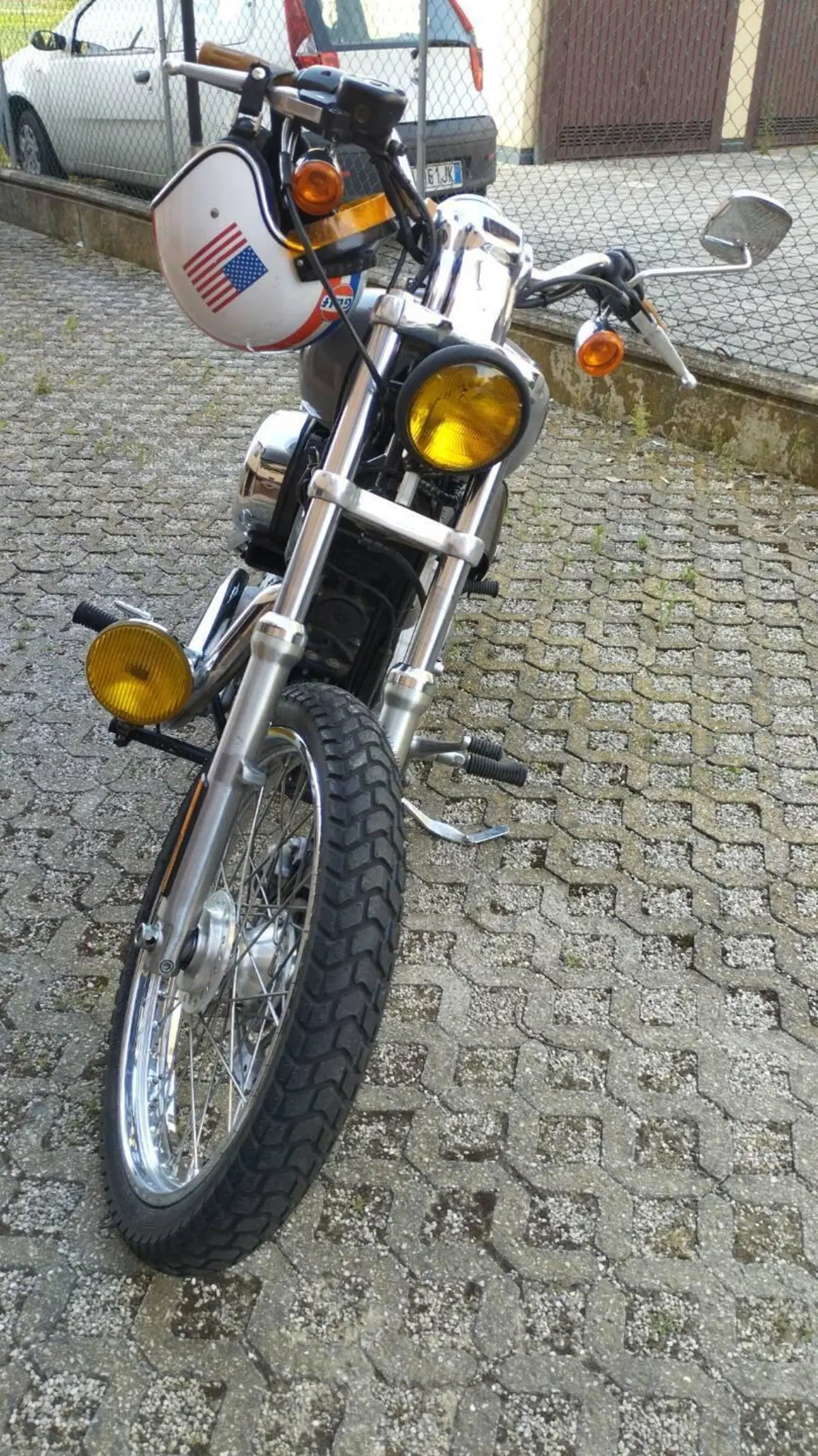 Vendo Harley-Davidson 883 Custom (2008 - 12) - XL 883C usata a ...