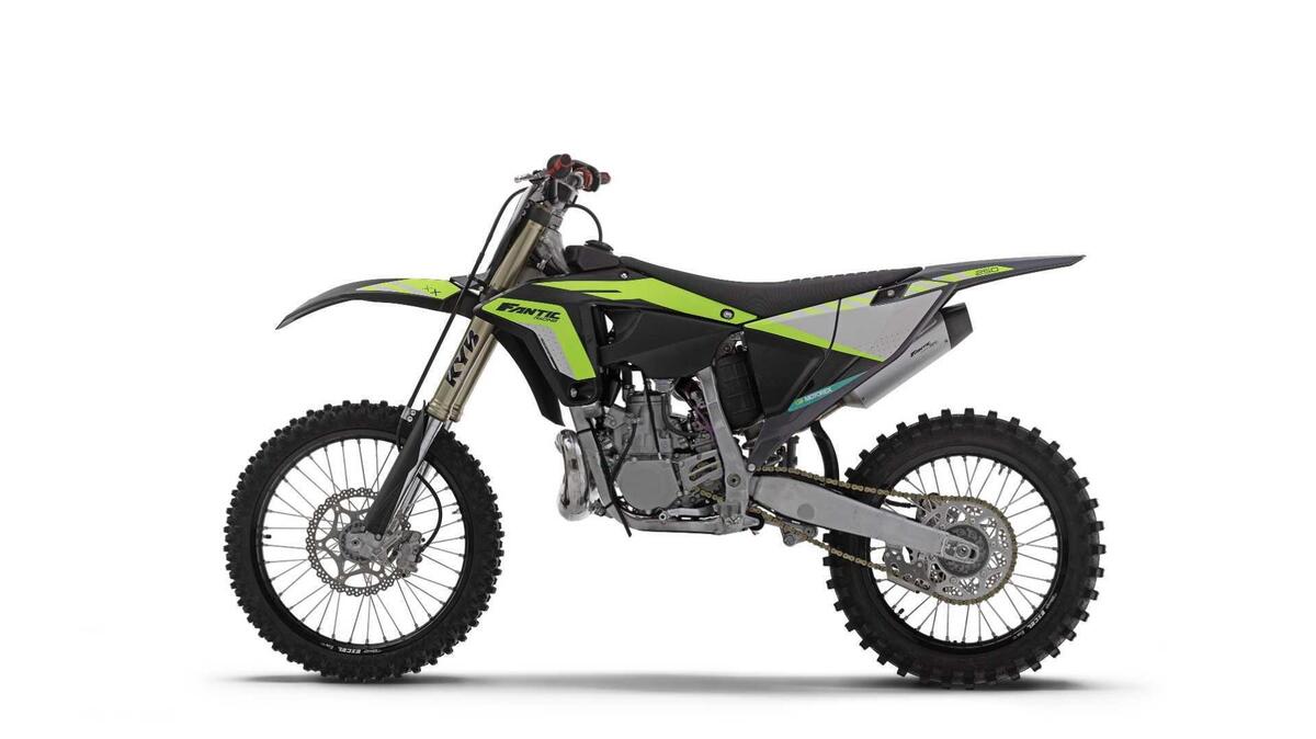 Fantic Motor XX 250 Black Edition 2T (2024), prezzo e scheda tecnica ...