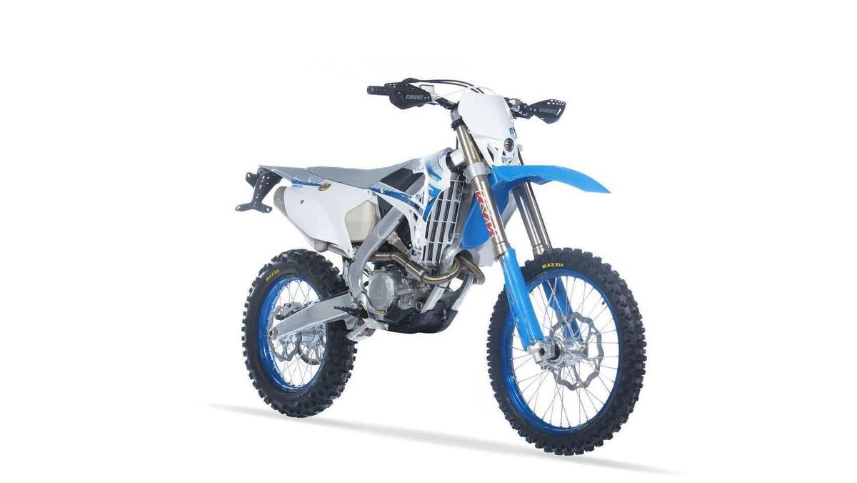 Tm Moto EN 250 ES Fi 4T (2024), prezzo e scheda tecnica - Moto.it