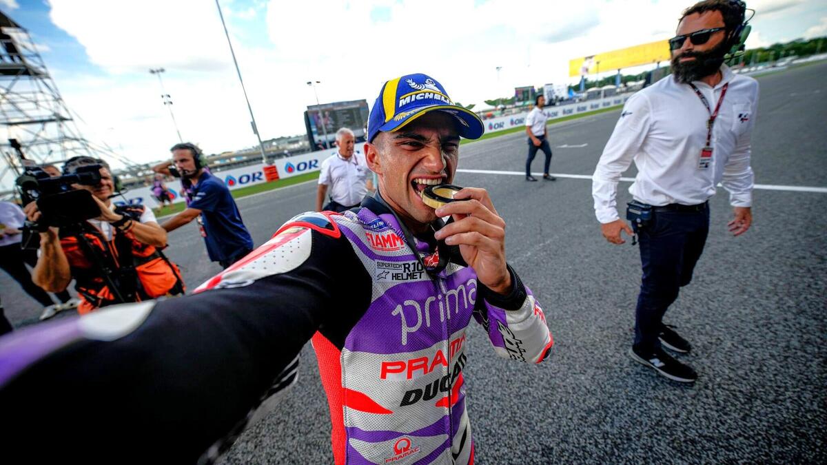 MotoGP 2023. GP della Thailandia. Sprint: Jorge Martin trionfa in ... MotoGP 2023. GP della Thailandia. Sprint: Jorge Martin trionfa in ...