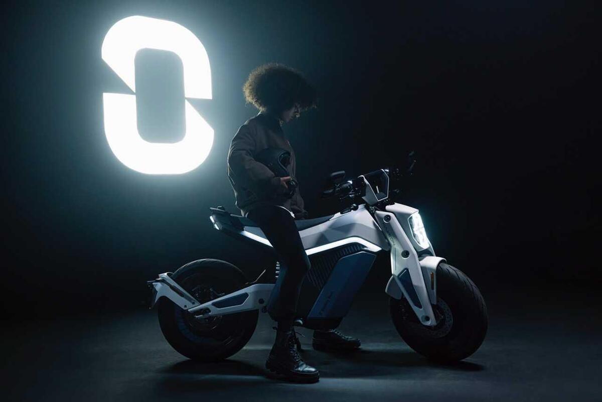 I AM Naxeon: elettrica, hi-tech e accessibile. Ve la presentiamo in ...