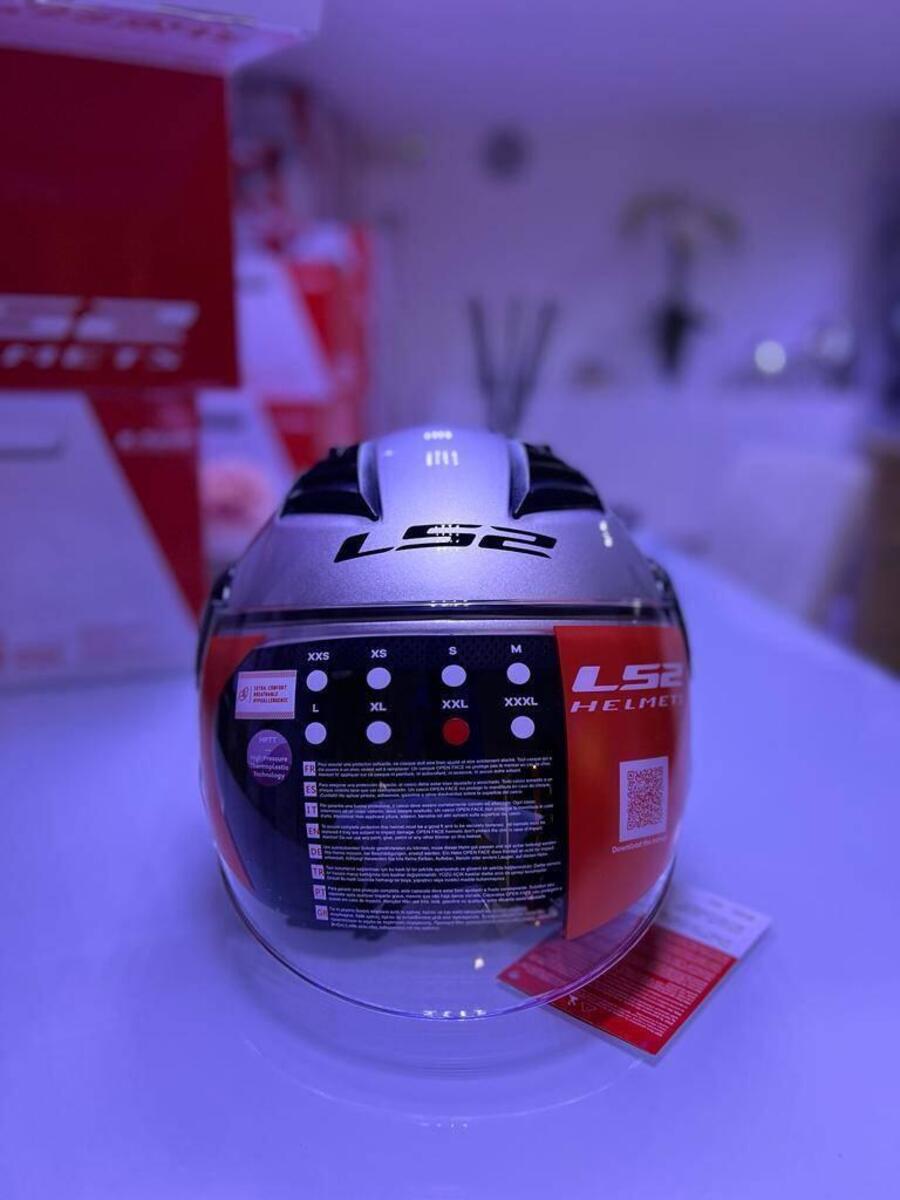 Vendo LS2 SILVER LS2 a Salerno (codice 9335780) - Moto.it