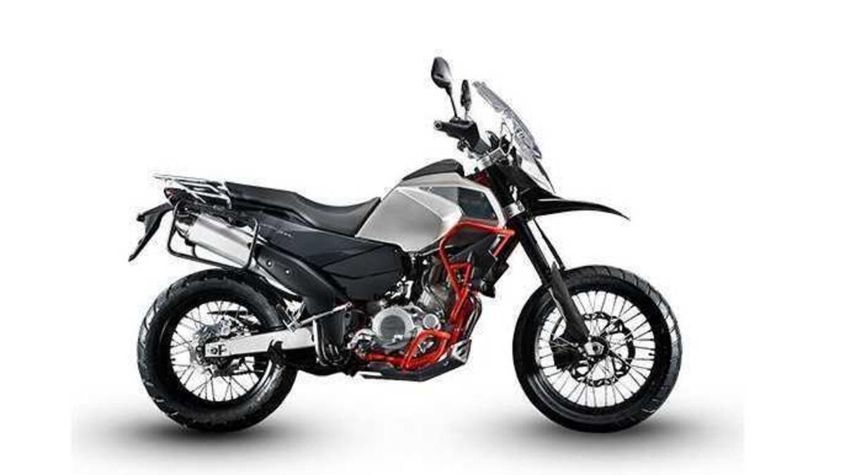 Swm Superdual 600 T (2023 - 24), prezzo e scheda tecnica - Moto.it