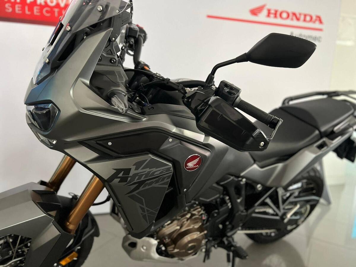 Vendo Honda Africa Twin CRF 1100L Adventure Sports DCT (2022 - 23) usata a Castellammare di ...