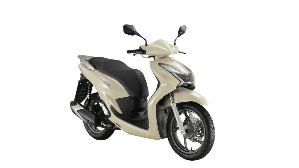 QJ Motor LLM 125 (2024), prezzo e scheda tecnica - Moto.it