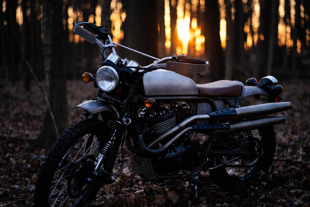 Janus Gryffin 450, la scrambler old school che viene dall'Indiana ed ha ...
