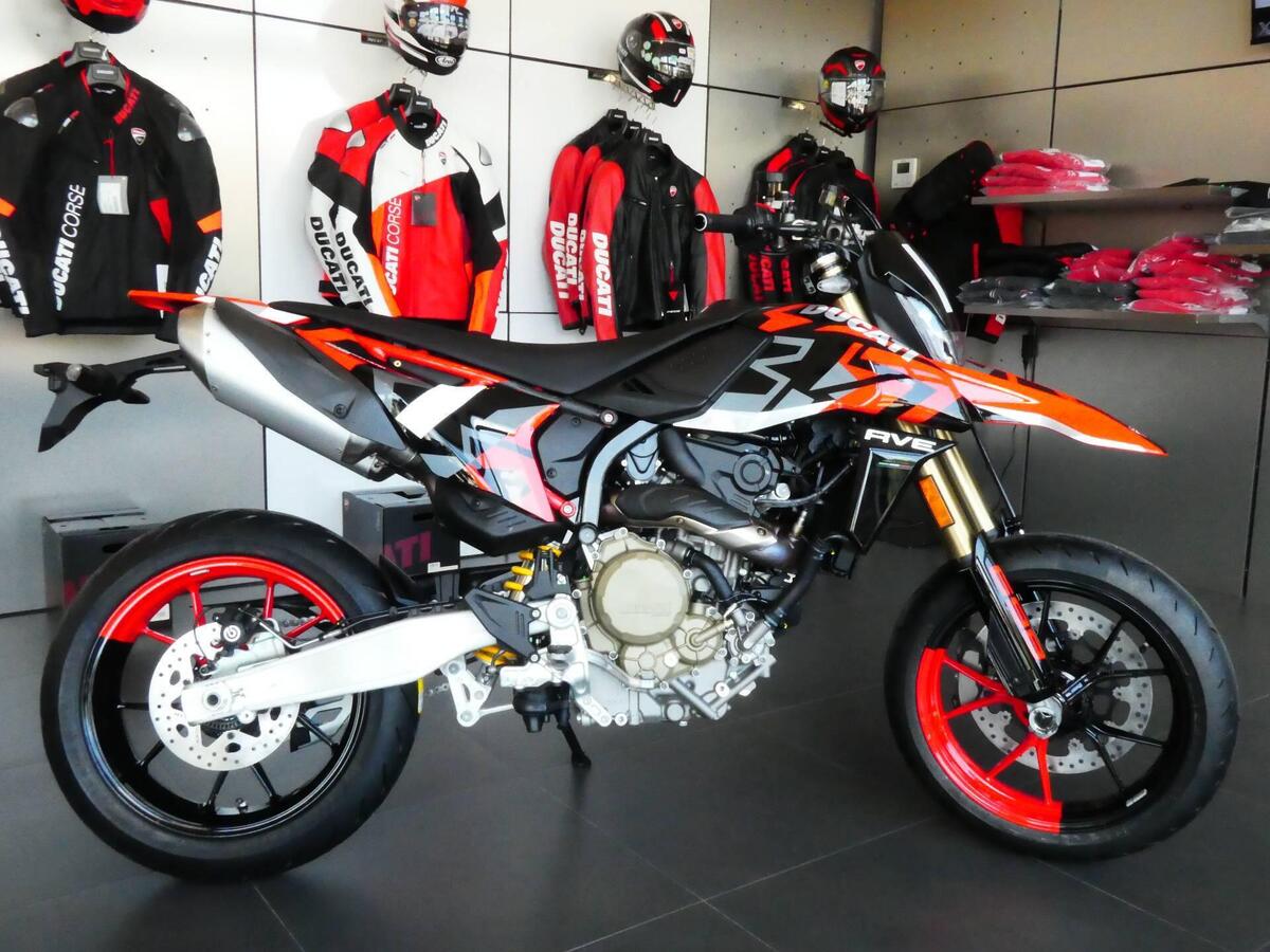 Vendo Ducati Hypermotard 698 Mono RVE (2024 - 25) nuova a Carpi (codice ...