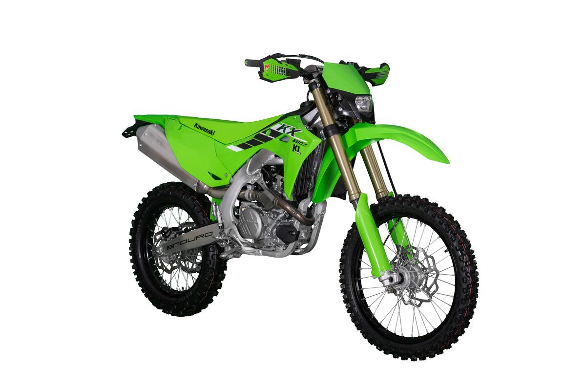 KX250X: evoluzione a tutto tondo per l'enduro Kawasaki - News - Moto.it