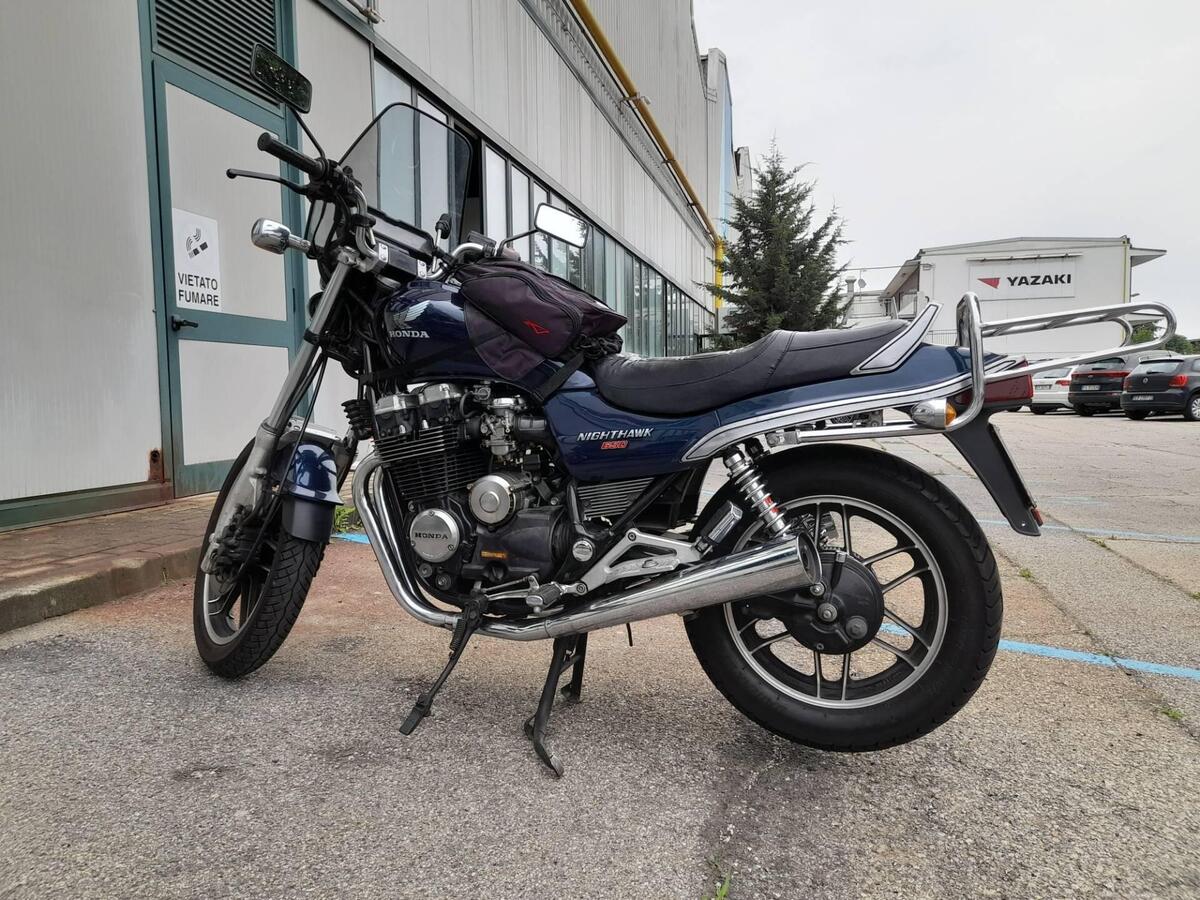 Vendo Honda Nighthawk 650 d'epoca a Torino (codice 9483573) - Moto.it