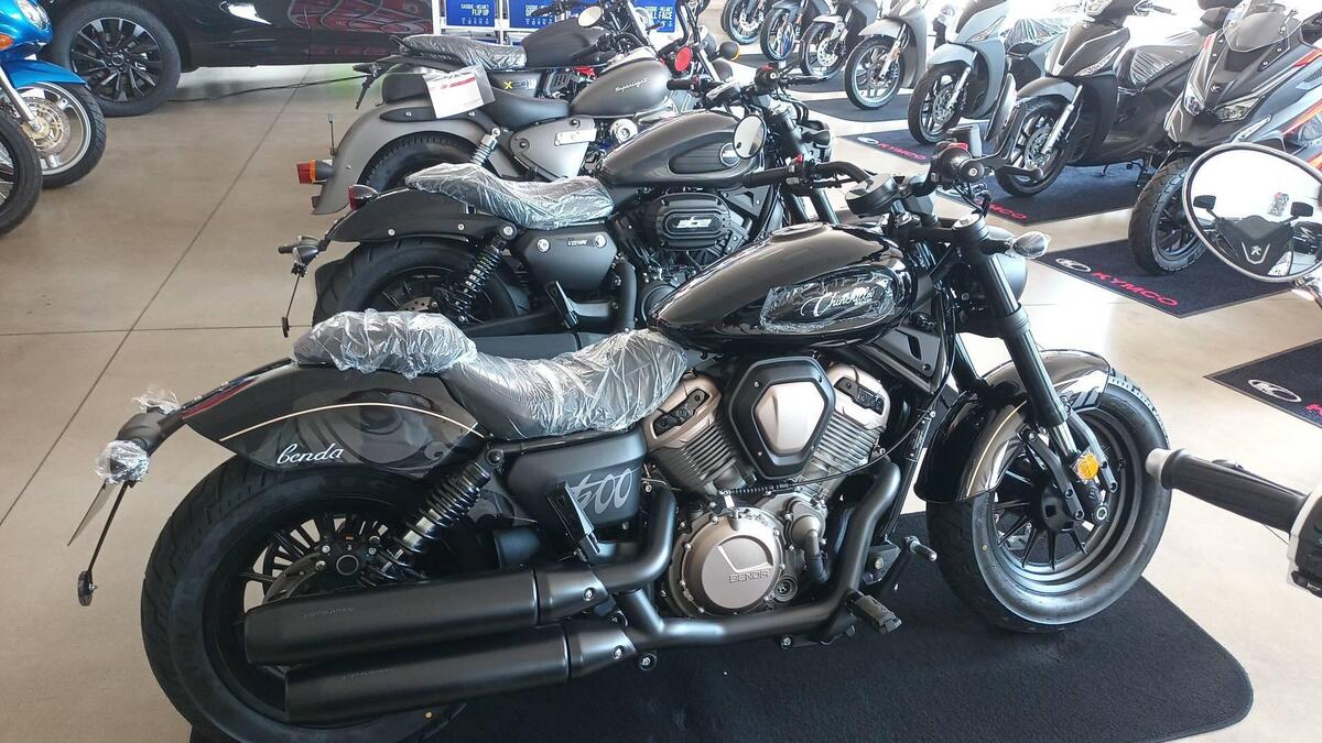 Vendo Benda Motorcycles Chinchilla 500 V2 (2024) nuova a Mantova ...