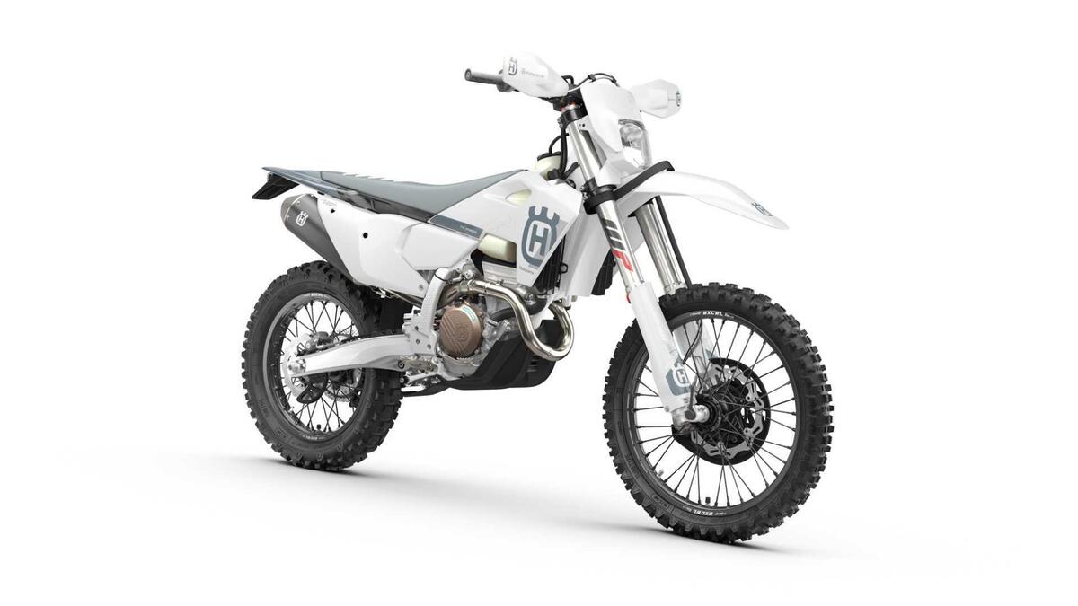 Husqvarna FE 350, catalogo e listino prezzi - Moto.it