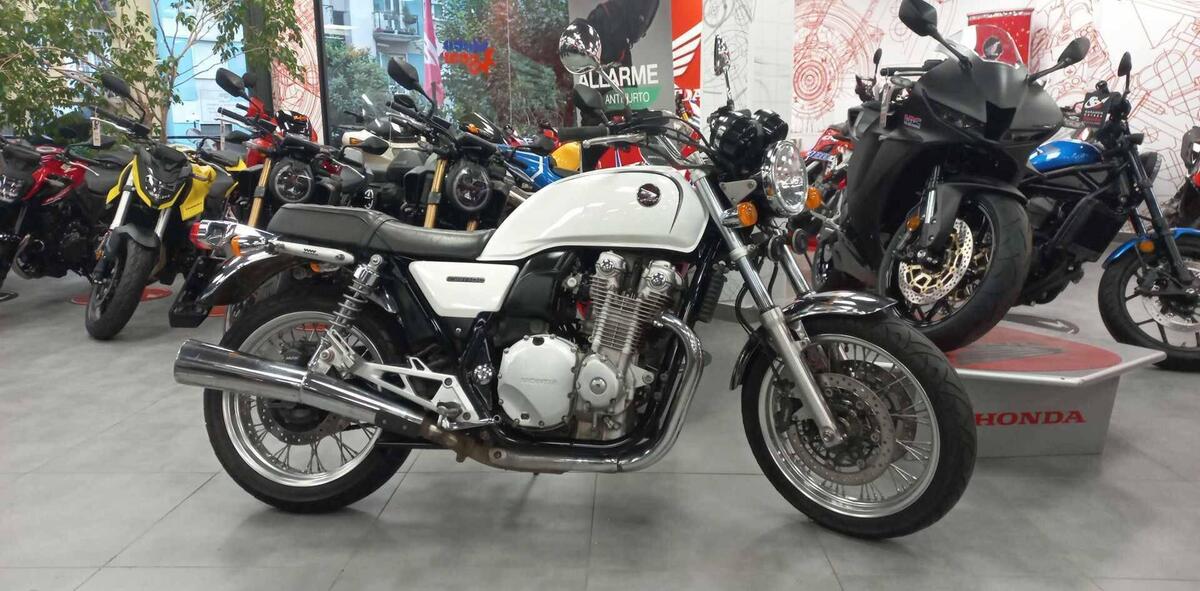 Vendo Honda CB 1100 ABS EX (2014 - 17) usata a Milano (codice 9549521) - Moto.it