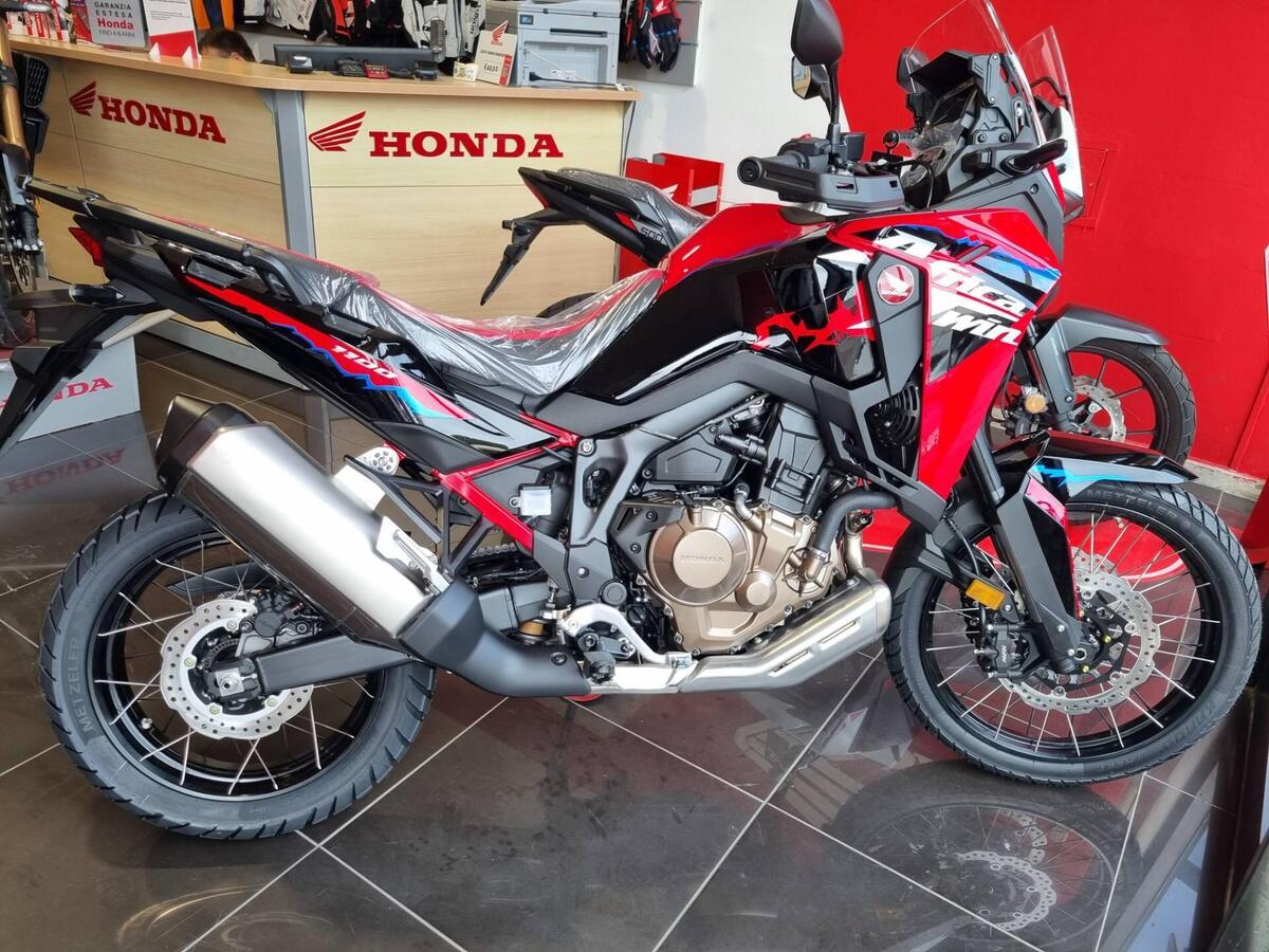 Vendo Honda Africa Twin CRF 1100L ES (2024 - 25) nuova a Siena (codice 9551970) - Moto.it